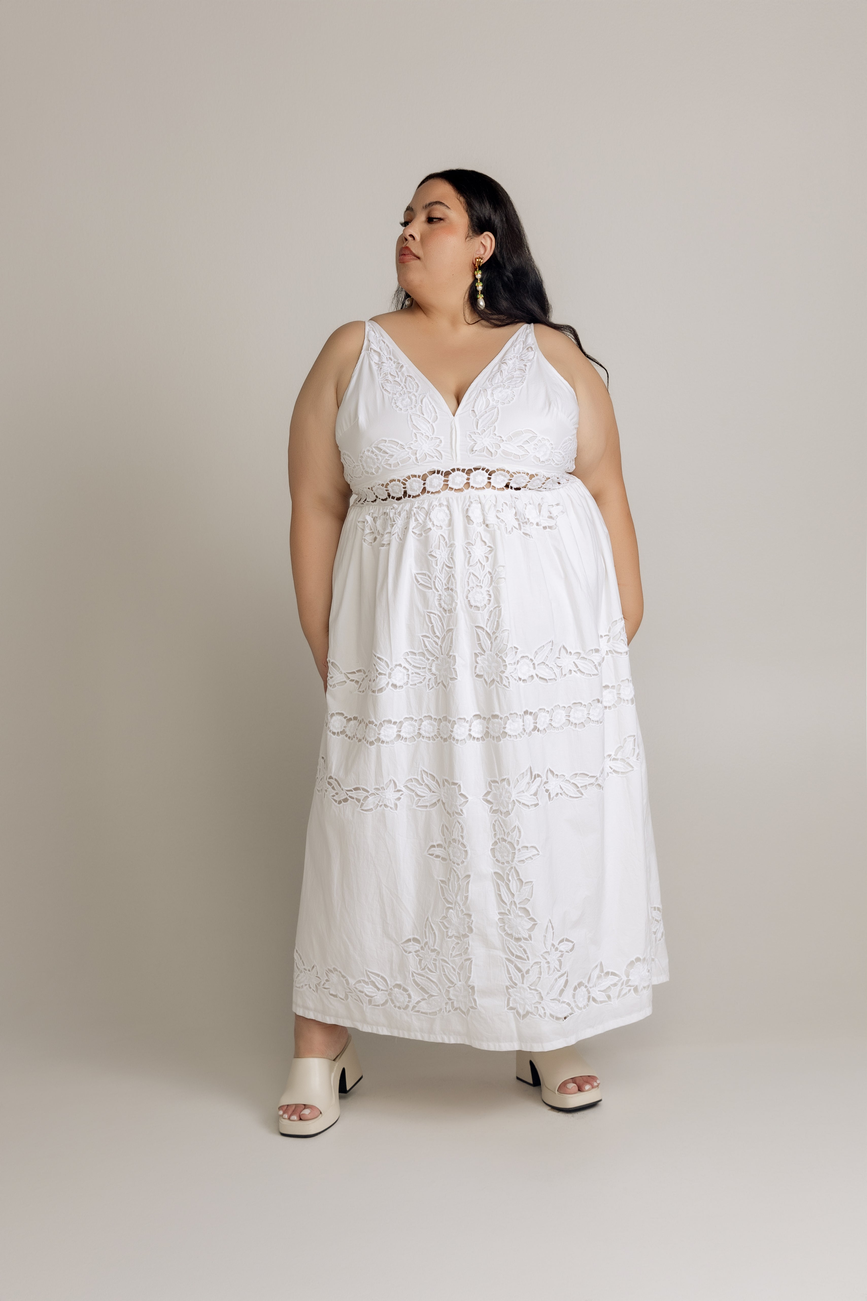Beach Wedding – The Style Xchange